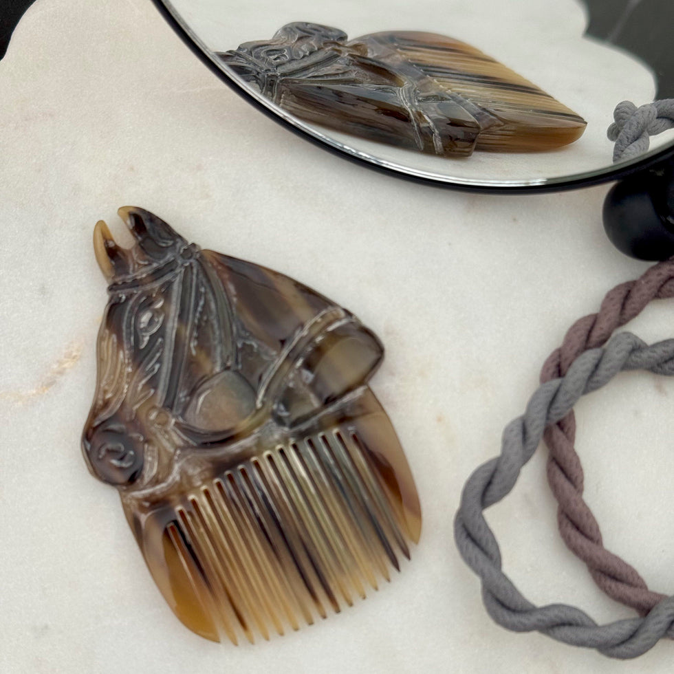 Horn Carved Horse Hair Comb – Thomas Lee Living