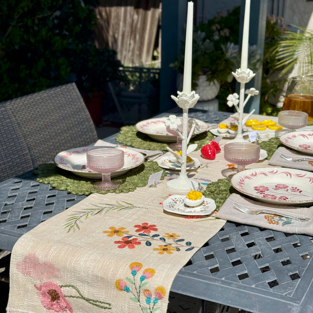 Wildflower Table Runner – Thomas Lee Living